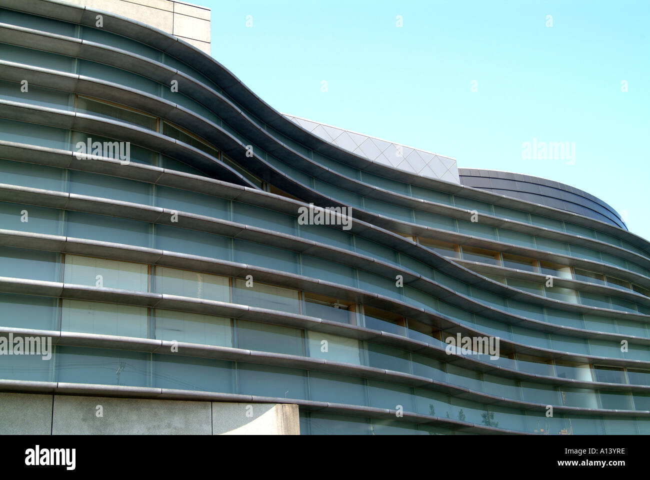 Kyoto concert hall hi-res stock photography and images - Alamy