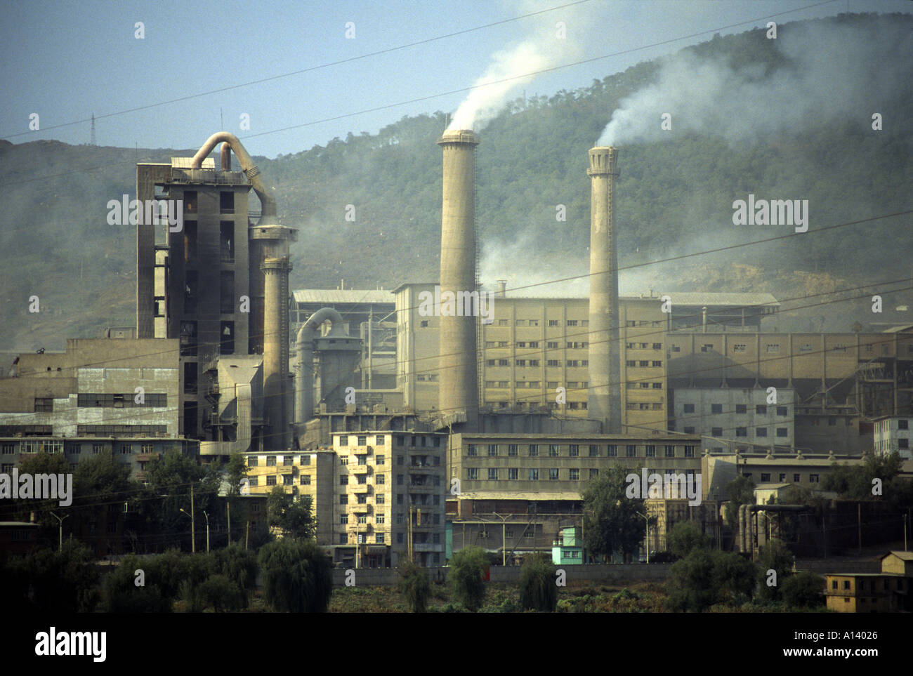 Cement hills hi-res stock photography and images - Alamy