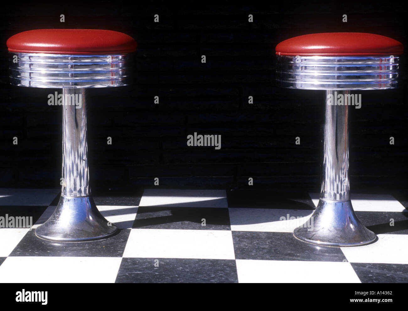 Joint stools hi-res stock photography and images - Alamy