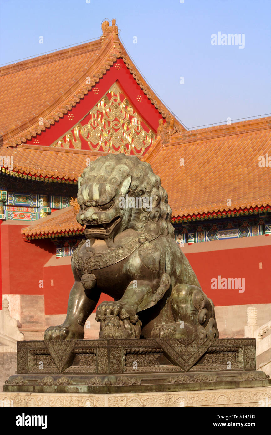 Lion Statue at the Forbidden City, Beijing, China Stock Photo - Alamy