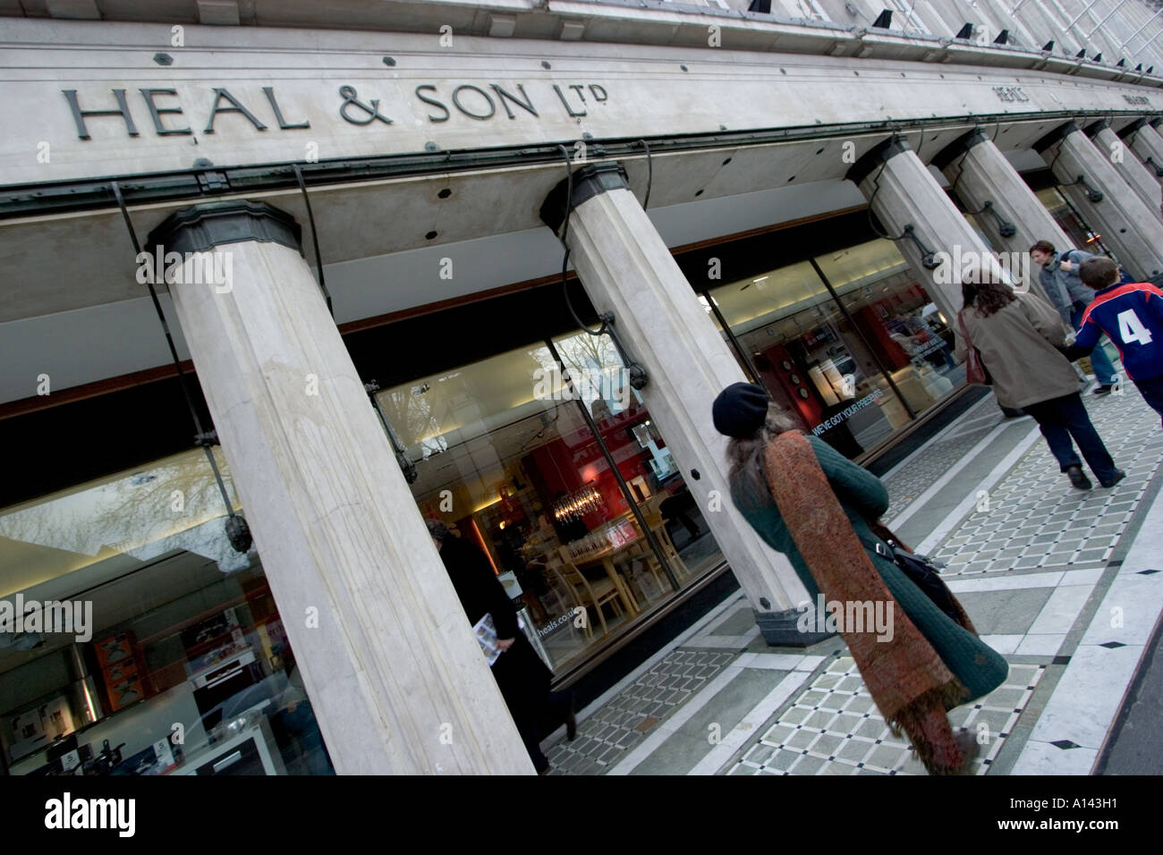 Heals and sons hi-res stock photography and images - Alamy