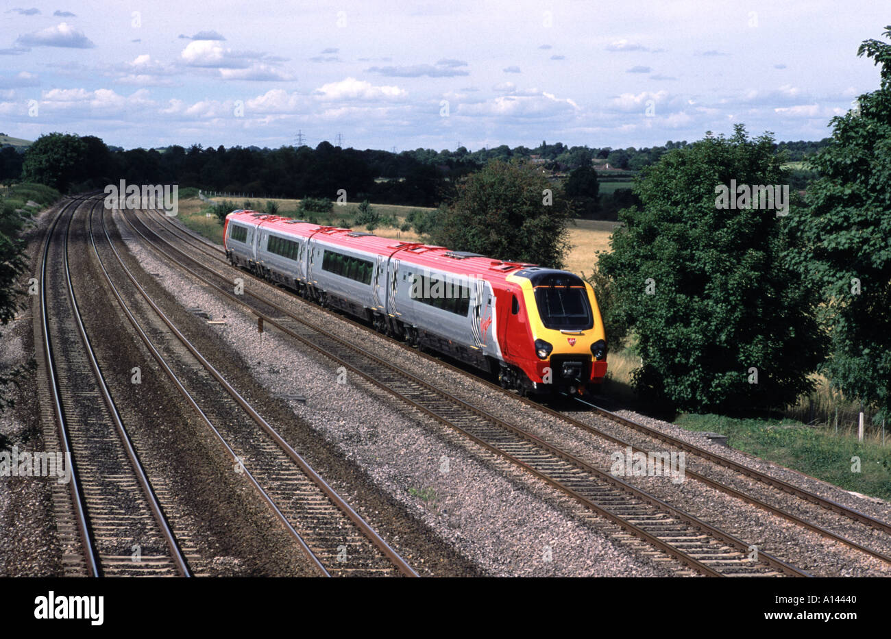 Dmu Railways Transport High Resolution Stock Photography and Images - Alamy