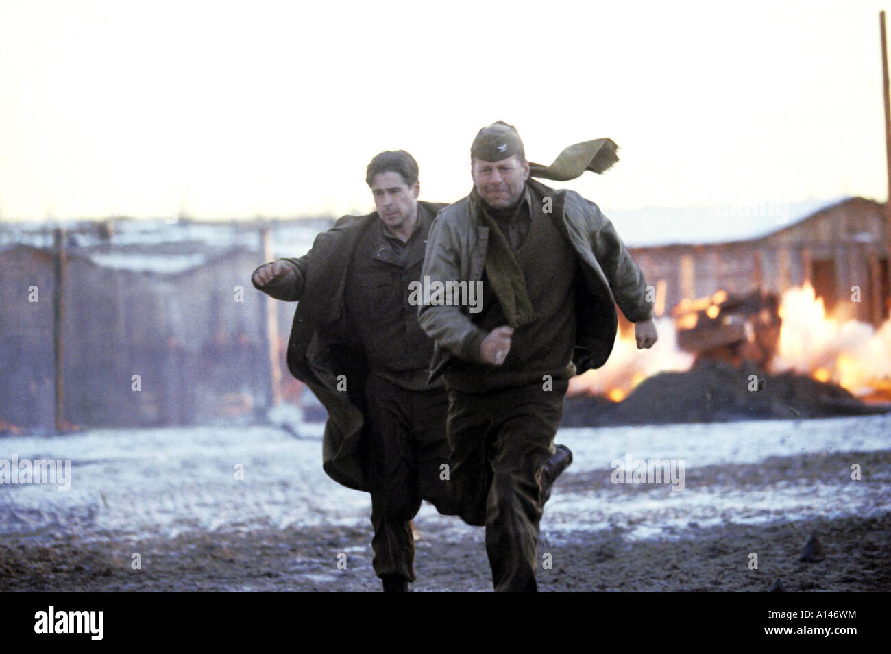 Hart s War Year 2002 Director Gregory Hoblit Colin Farrell Bruce Willis ...