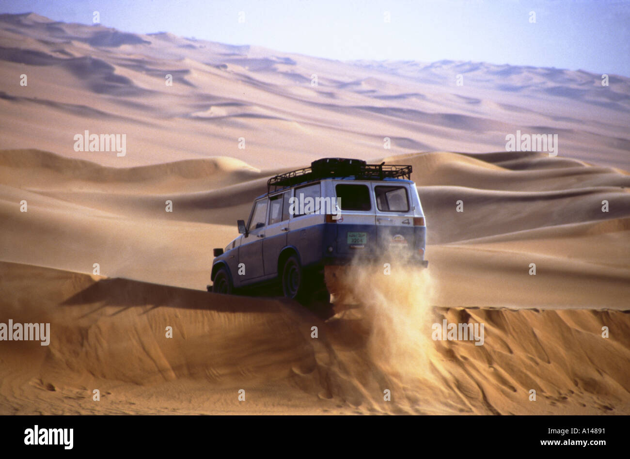 Sahara desert libya hi-res stock photography and images - Alamy