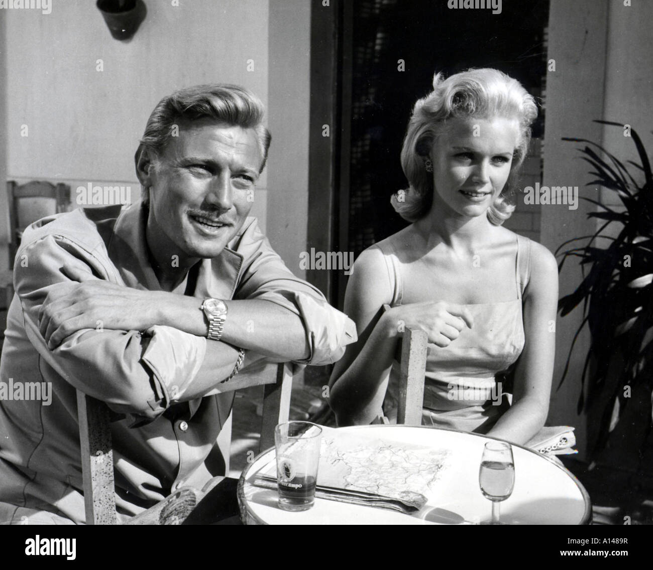 The running man 1963 lee remick hi-res stock photography and images - Alamy