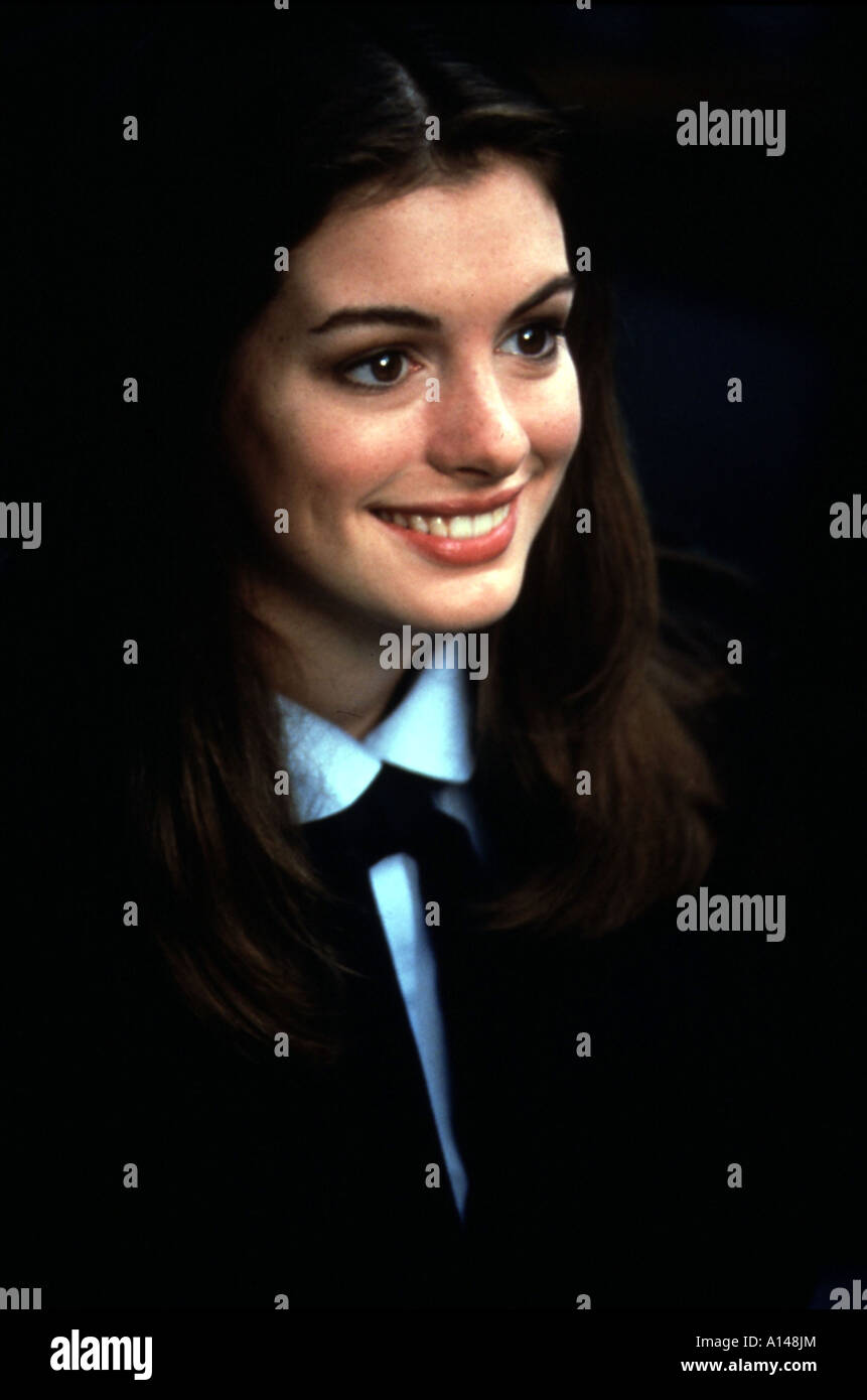 The Princess Diaries Year 2001 Director Garry Marshall Anne Hathaway ...