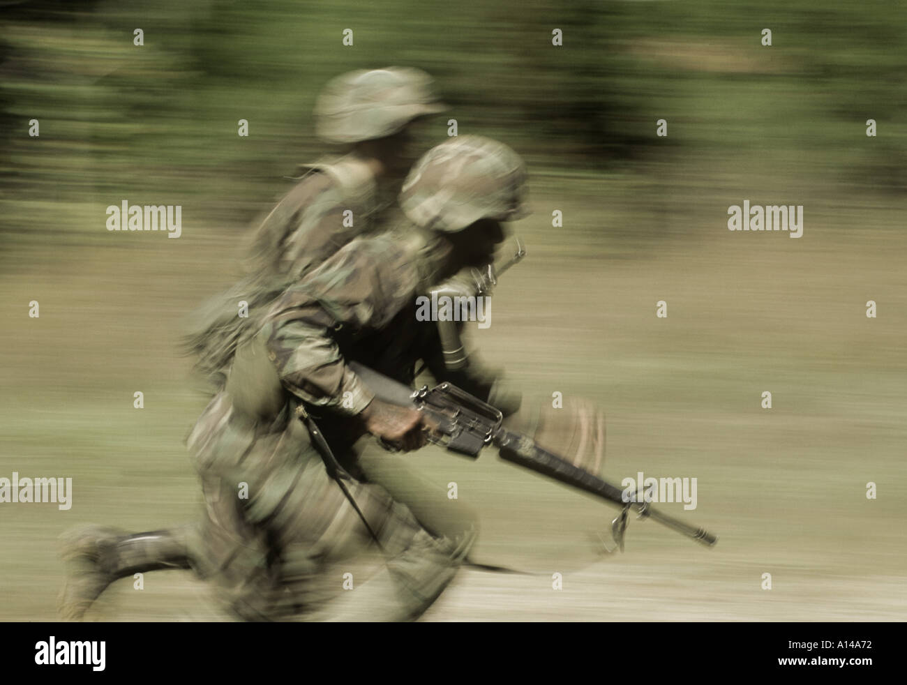 Soldiers Running High Resolution Stock Photography and Images - Alamy
