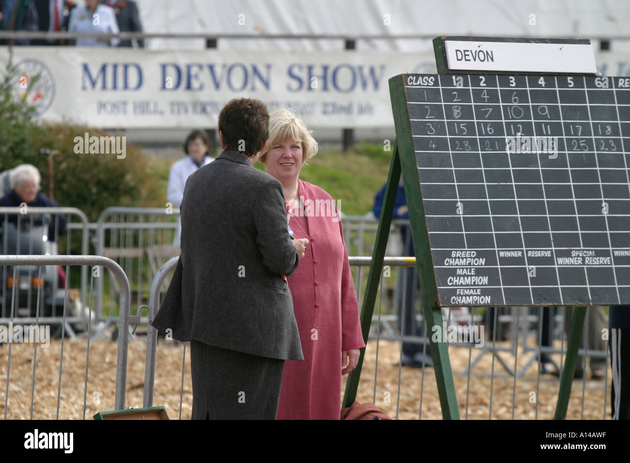 Food contest judge hi-res stock photography and images - Alamy