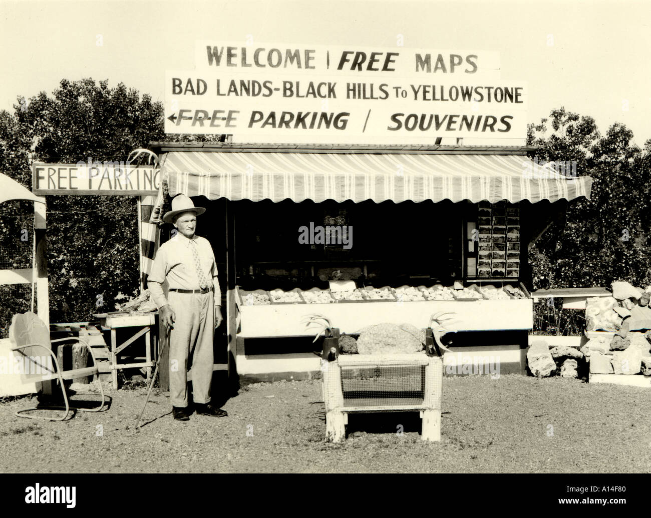 Vintage roadside business hi-res stock photography and images - Alamy