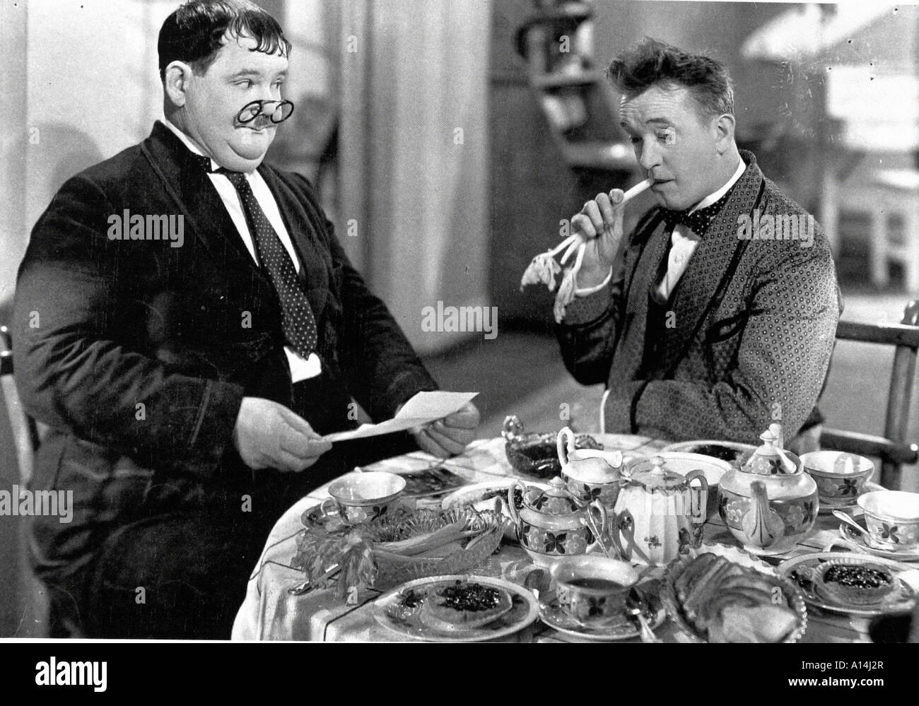 Laurel et hardy laurel hardy Black and White Stock Photos & Images - Alamy