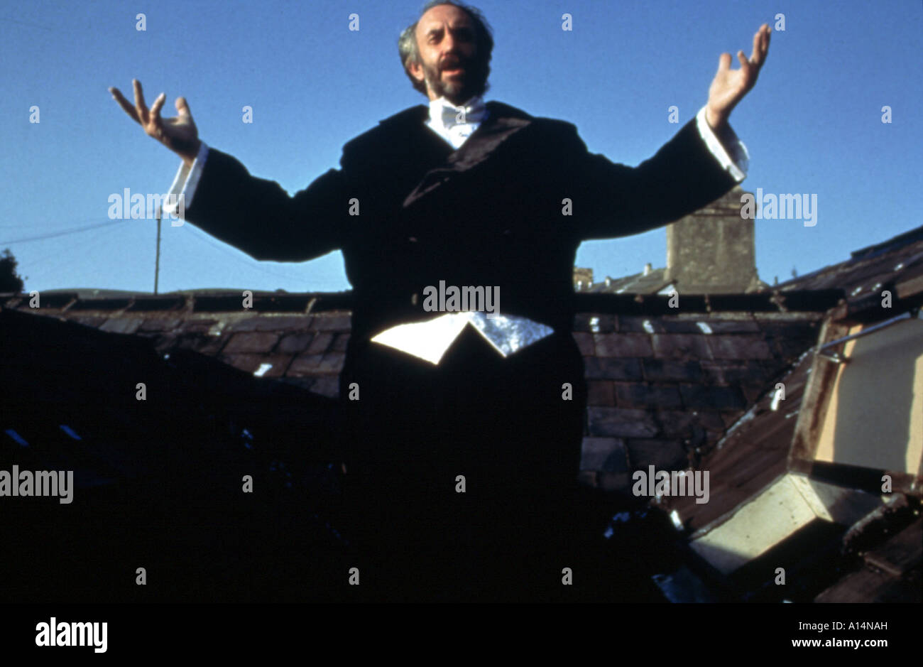 Very Annie Mary Year 2001 Director Sugarman Jonathan Pryce Stock Photo ...