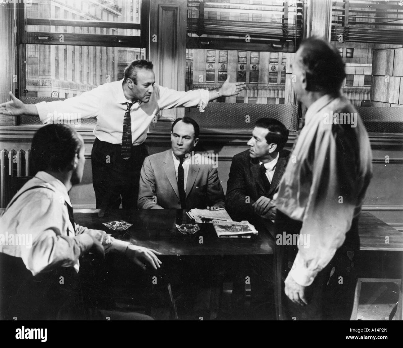 Twelve Angry Men Stock Photos & Twelve Angry Men Stock Images - Alamy