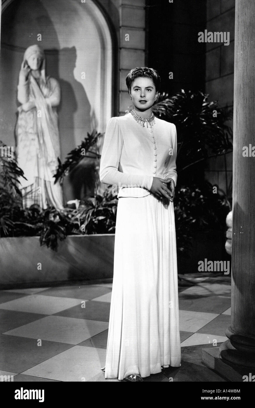 Notorious 1946 Alfred Hitchcock Ingrid Bergman Stock Photo - Alamy