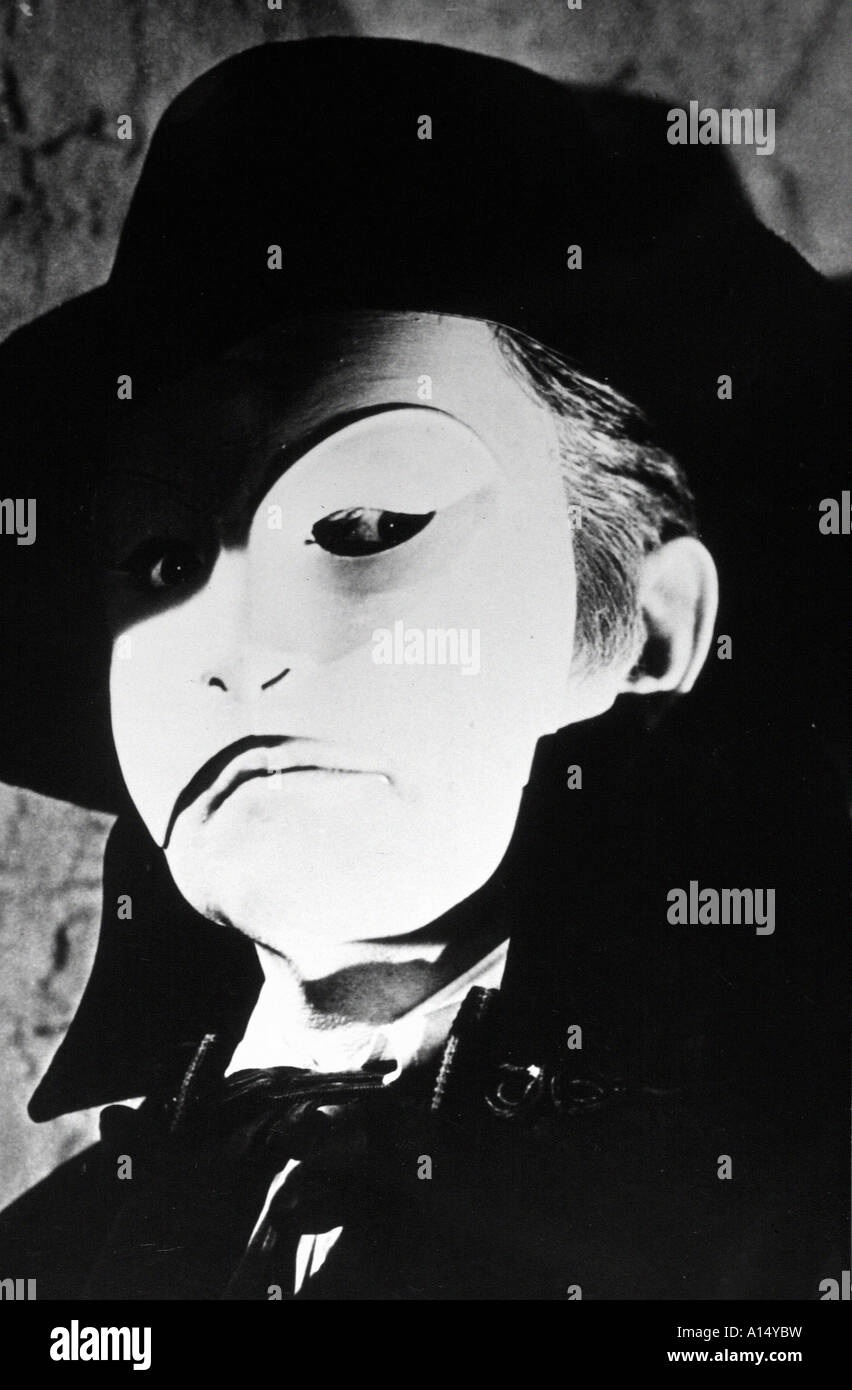 The phantom of the Opera 1943 Arthur Lubin Claude Rains Stock Photo - Alamy