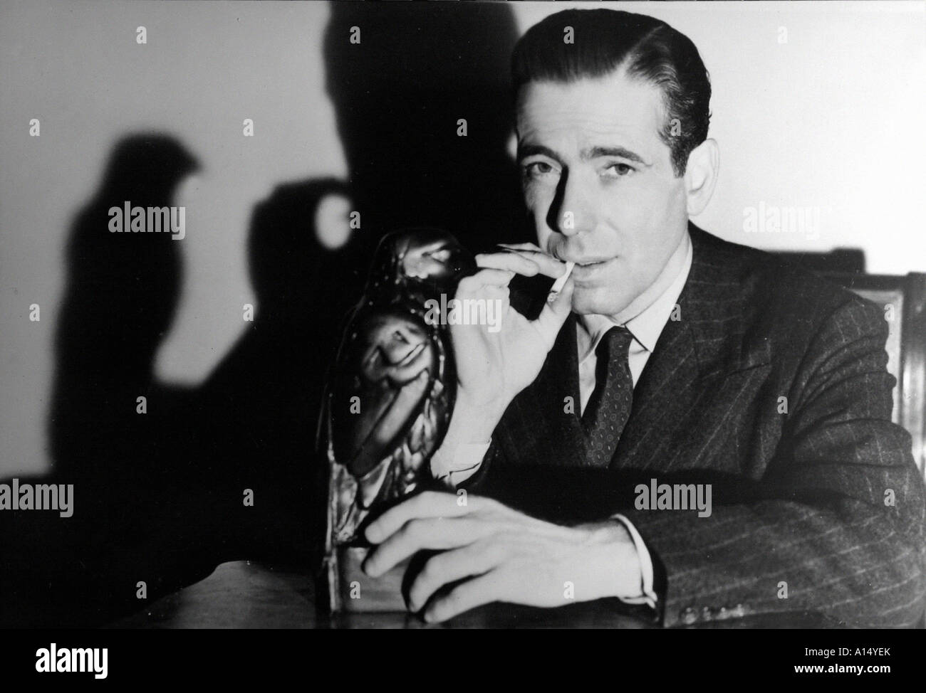 John huston 1941 Black and White Stock Photos & Images - Alamy