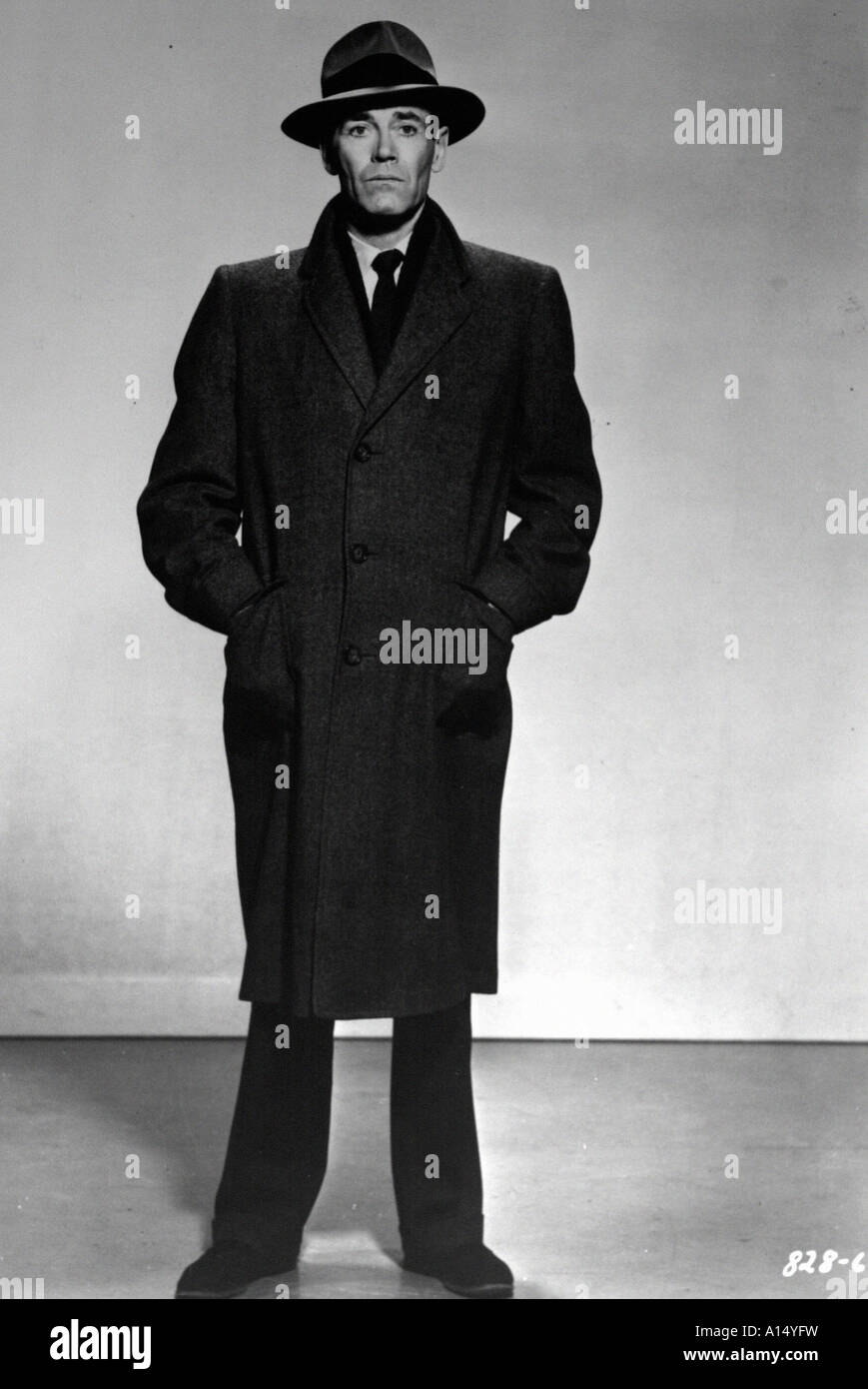 The wrong man 1957 Alfred Hitchcock Henry Fonda Stock Photo - Alamy
