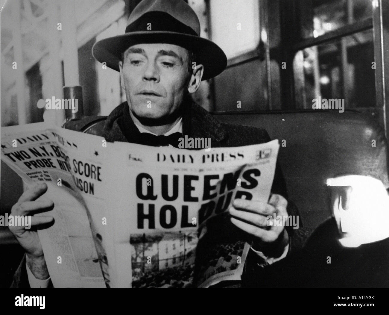 The wrong man 1957 Alfred Hitchcock Henry Fonda Stock Photo - Alamy