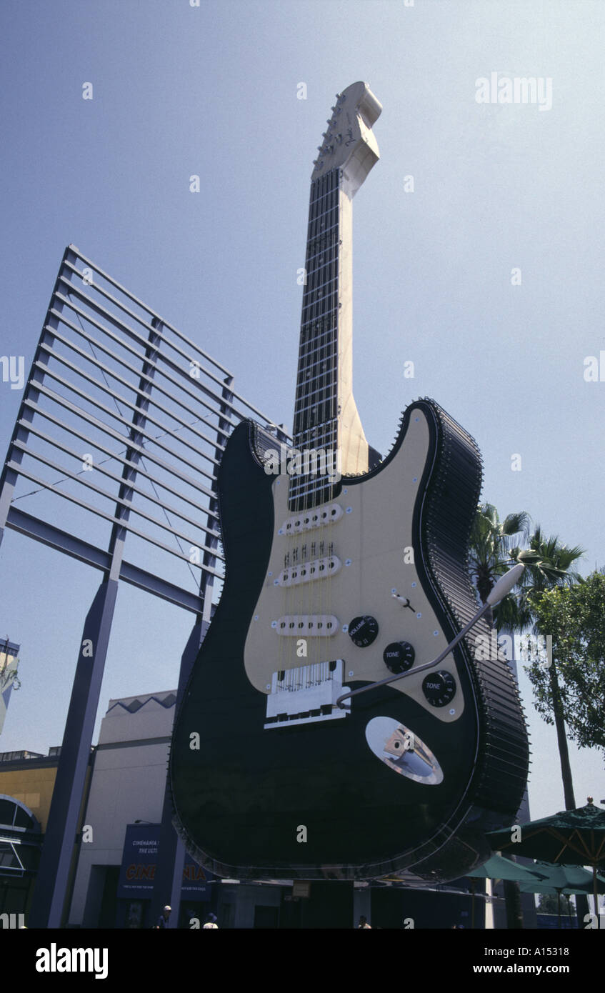 Giant electric guitar Universal Studios Los Angeles Stock Photo - Alamy