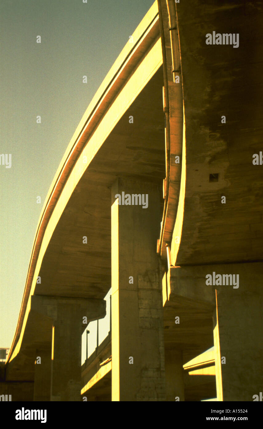 Overpasses and highways hi-res stock photography and images - Alamy