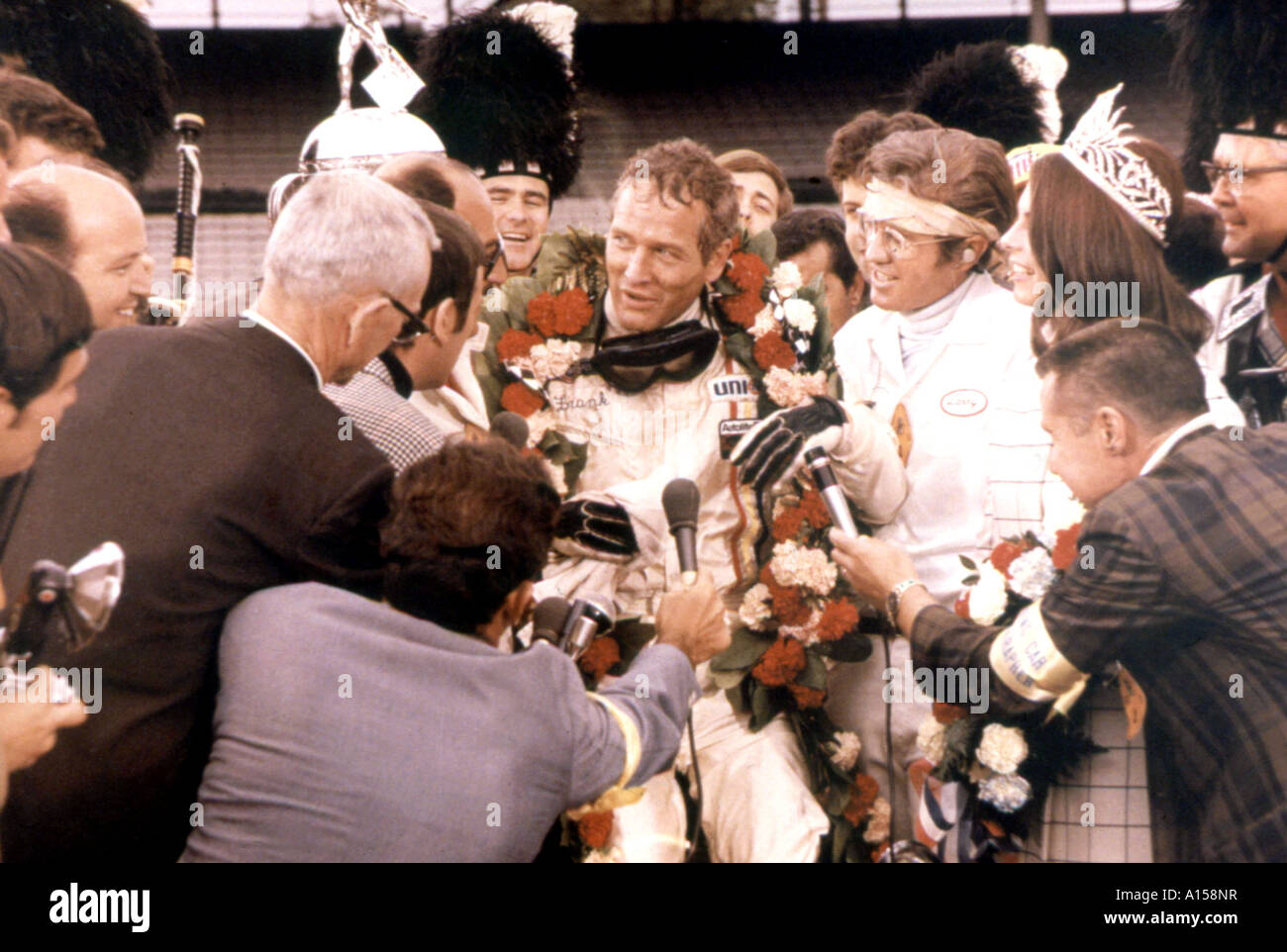 Paul newman race car hi-res stock photography and images - Alamy