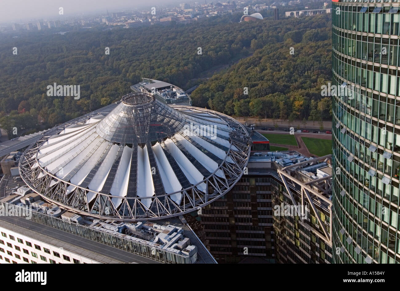 View from the Daimler Chrysler building to the DB Tower Sony Center and ...