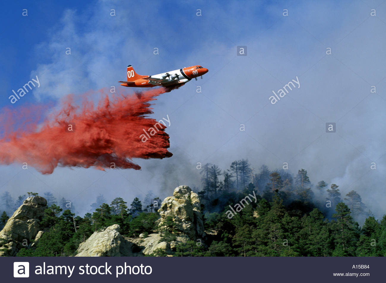Aircraft Slurry Drop High Resolution Stock Photography and Images - Alamy