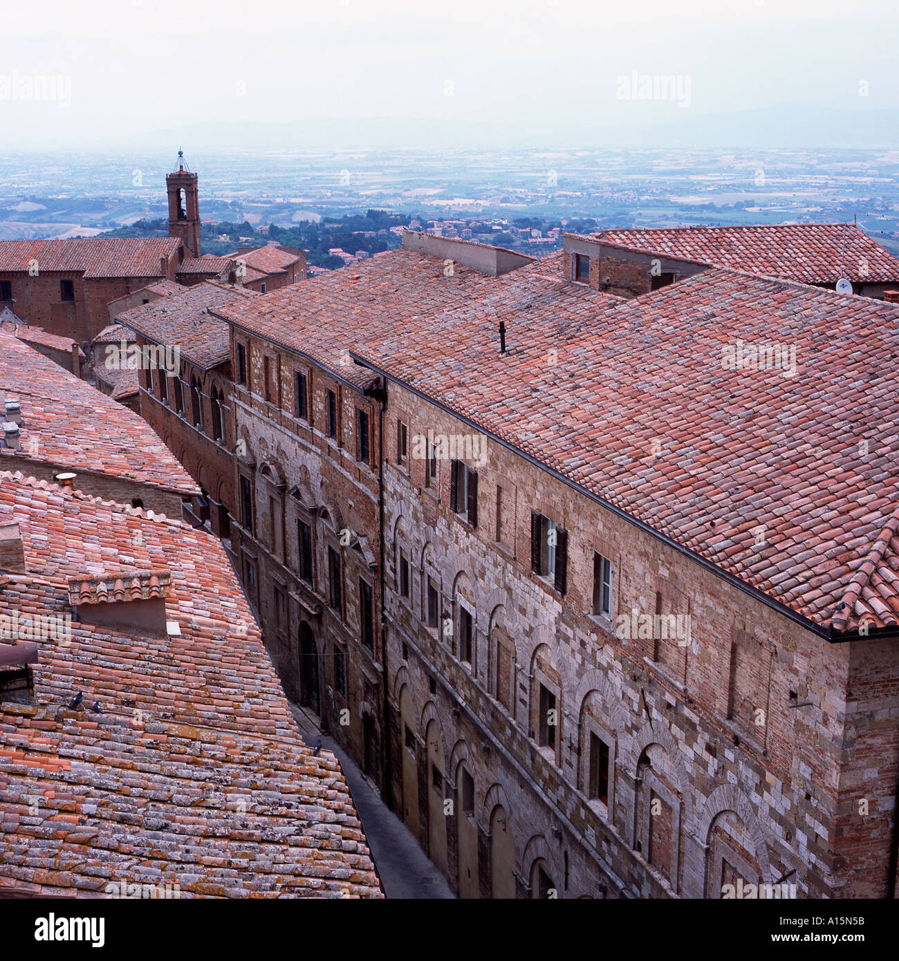 Italy Tuscany rooftops Lucca row houses homes Stock Photo - Alamy