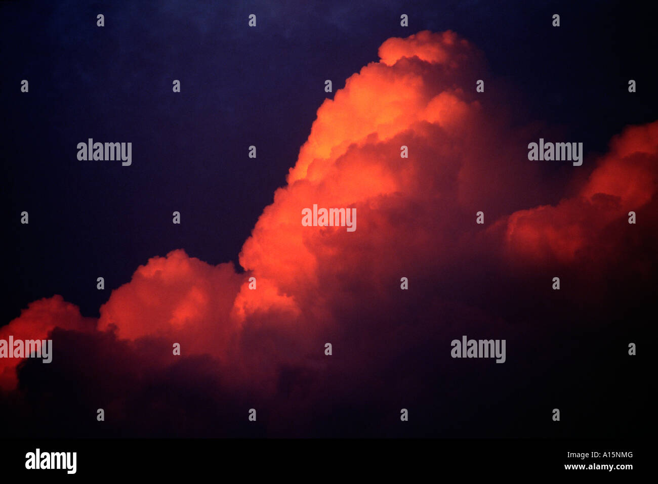 High stacking cloud lit by sunset Stock Photo - Alamy
