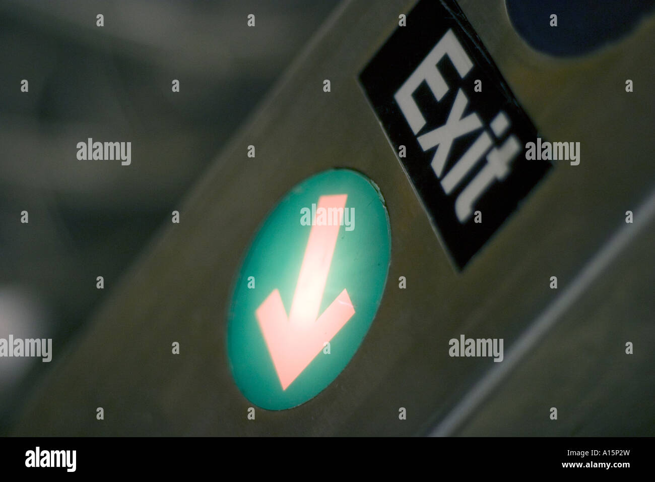 Nyc subway turnstile hi-res stock photography and images - Alamy