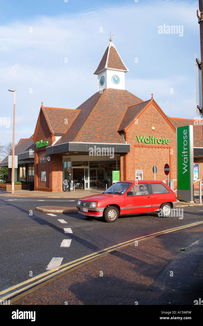 Worthing town centre west england hi-res stock photography and images ...