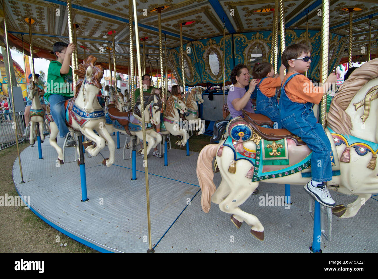 Florida State Fair at Tampa Florida offers entertainment food eating ...
