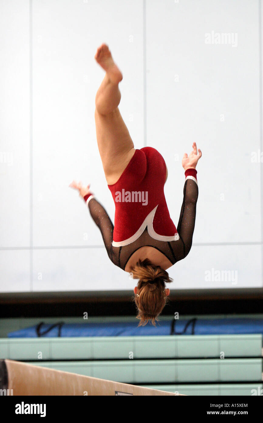 Somersault beam apparatus athlete hi-res stock photography and images ...