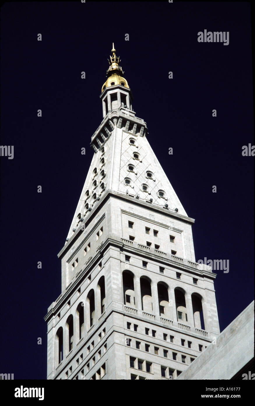 Met life clock tower hi-res stock photography and images - Alamy