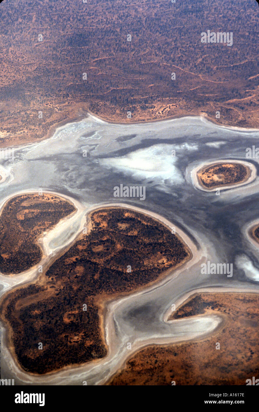 Australia northern territory lake amadens hi-res stock photography and ...