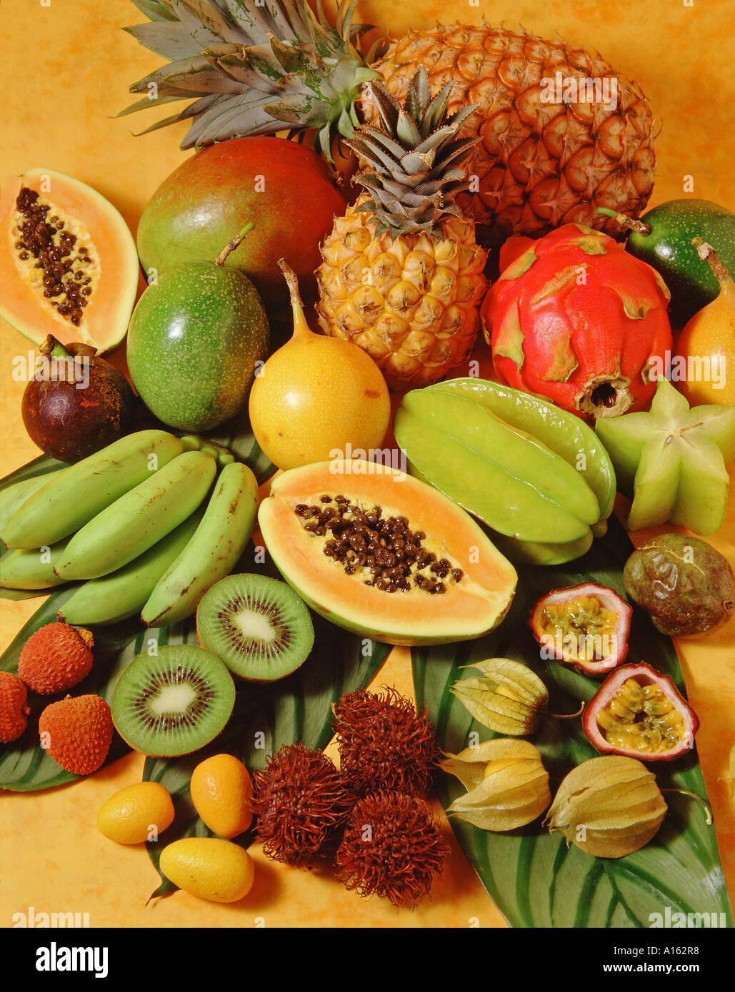 Fruits high in fiber hi-res stock photography and images - Alamy