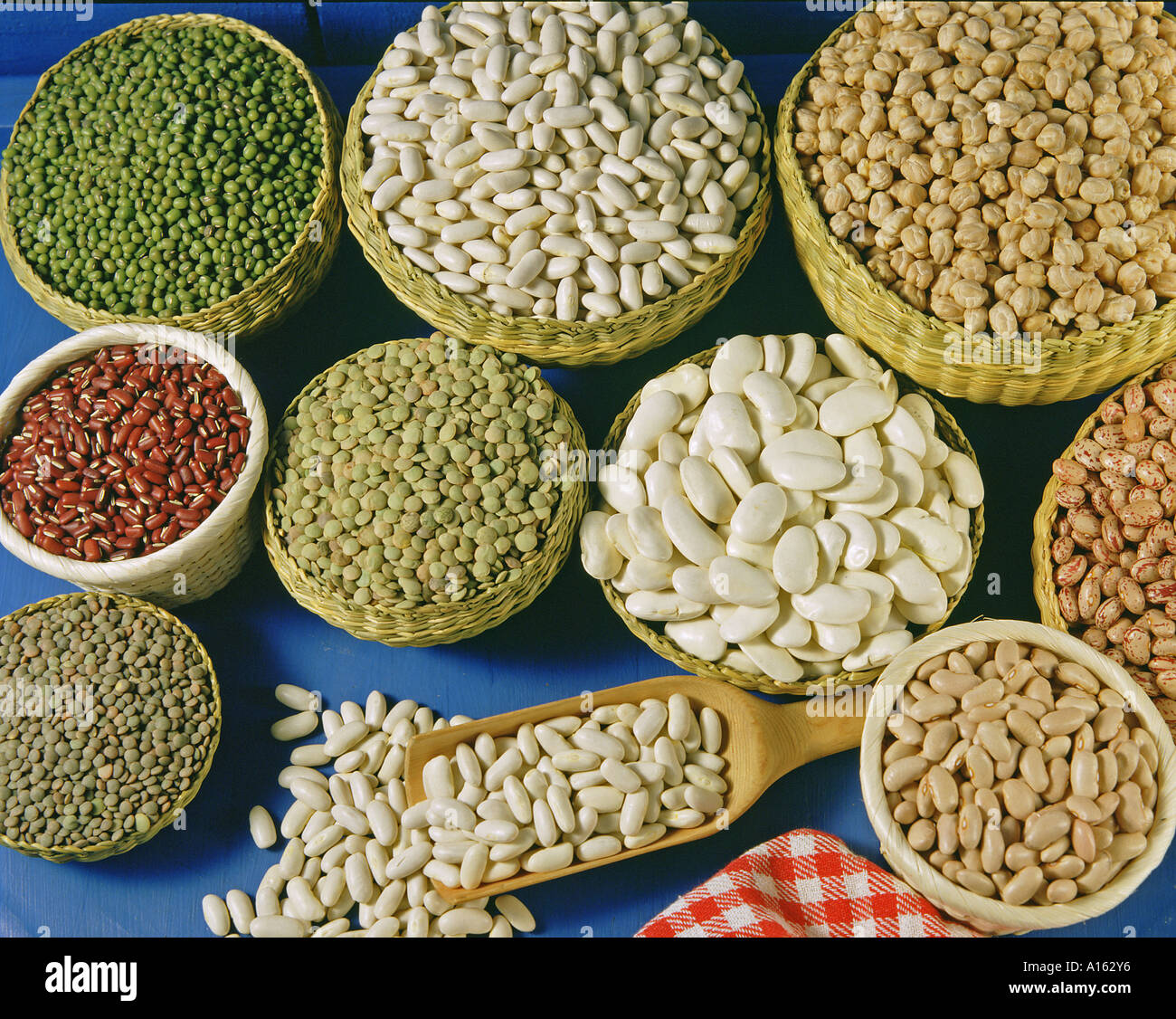 Assorted legumes hi-res stock photography and images - Alamy
