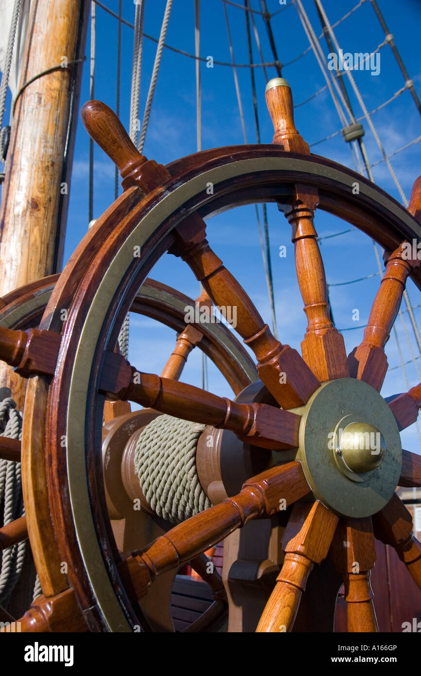 Wheel of 18th century mano' war sailing ship Stock Photo - Alamy