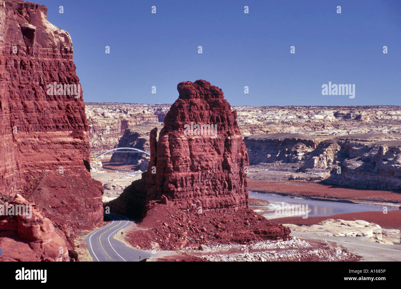 Highway cutting through rocks, Narrow Canyon Bridge, Lake Powell, low ...
