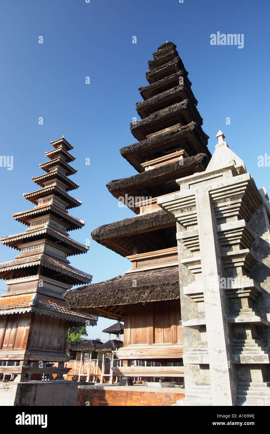 Meru structure hi-res stock photography and images - Alamy