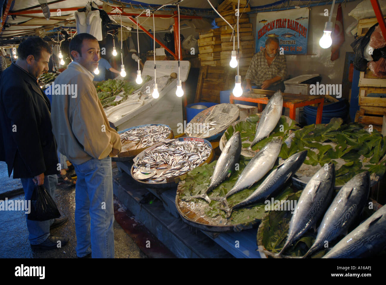 Turkish fish market hi-res stock photography and images - Alamy