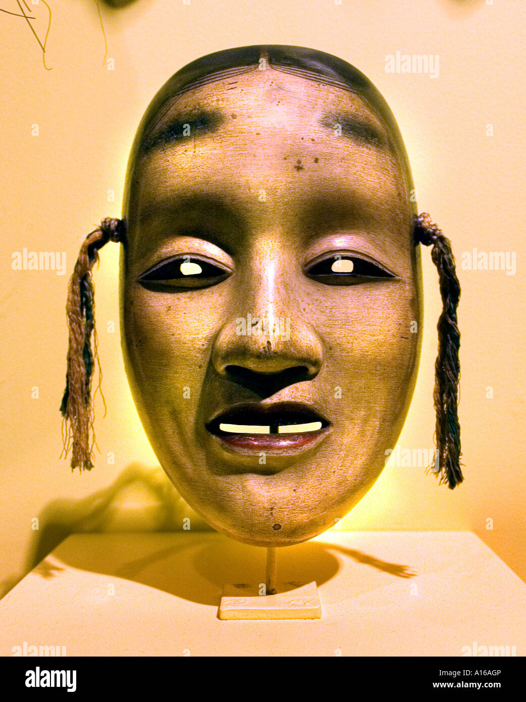 Mask Japan young woman Japan Japanes Japon Stock Photo - Alamy