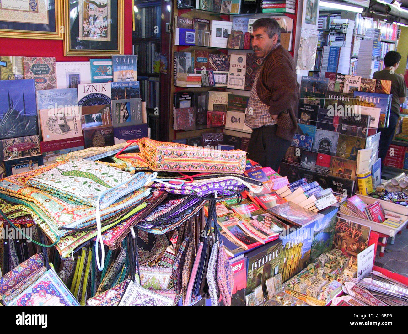 Book bazaar istanbul turkey hi-res stock photography and images - Alamy