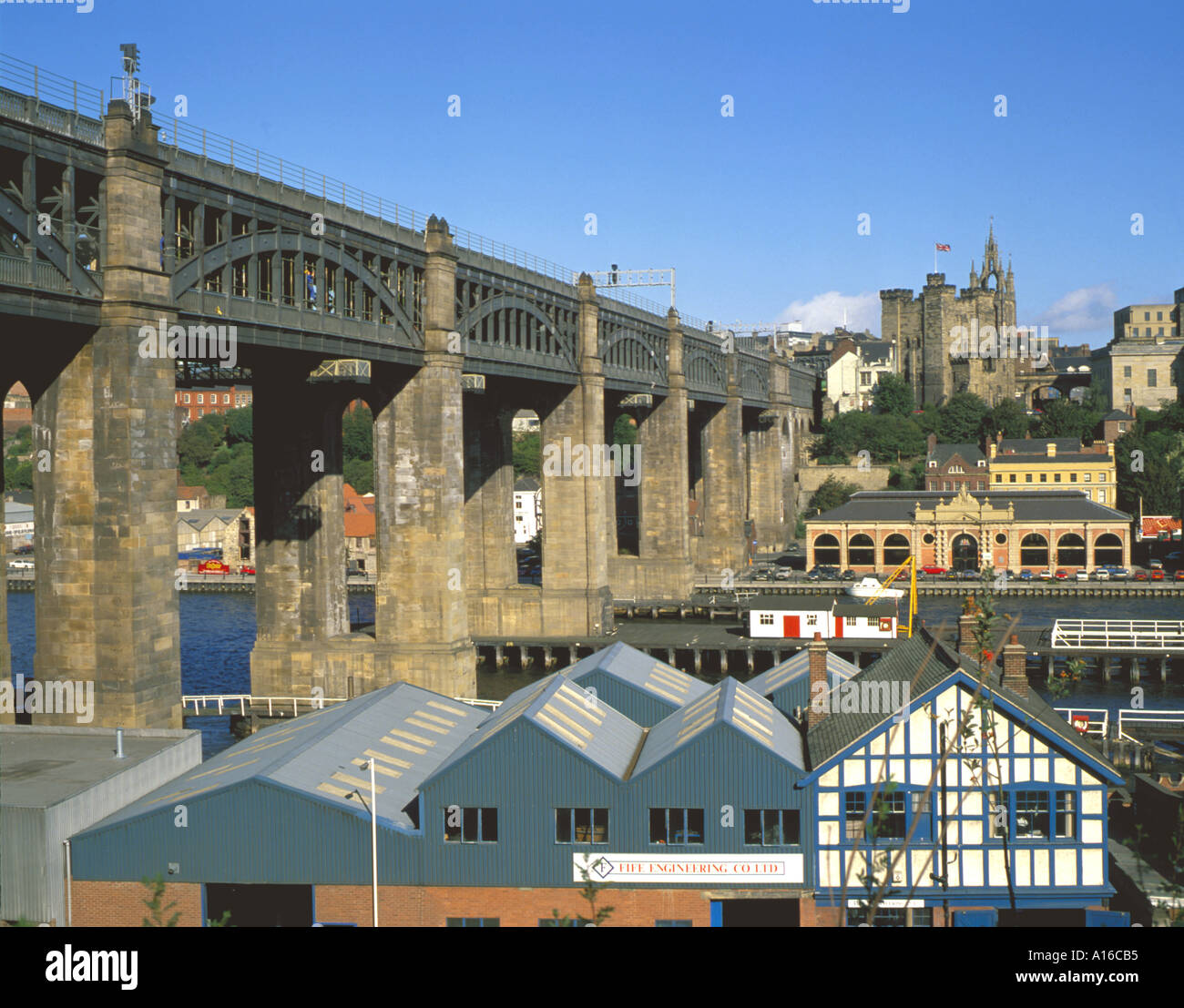 High Level Bridge, looking towards Newcastle upon Tyne from Gateshead ...