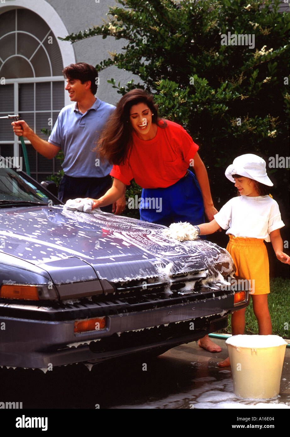 Girl car wash hispanic hi-res stock photography and images - Alamy