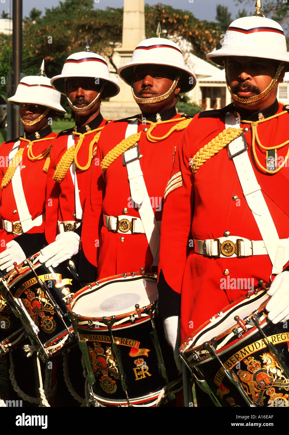 Bermuda regiment hi-res stock photography and images - Alamy