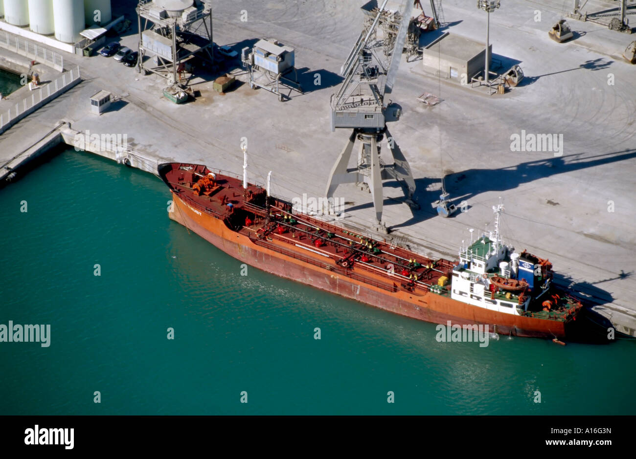 aerial view of ship in port Stock Photo - Alamy