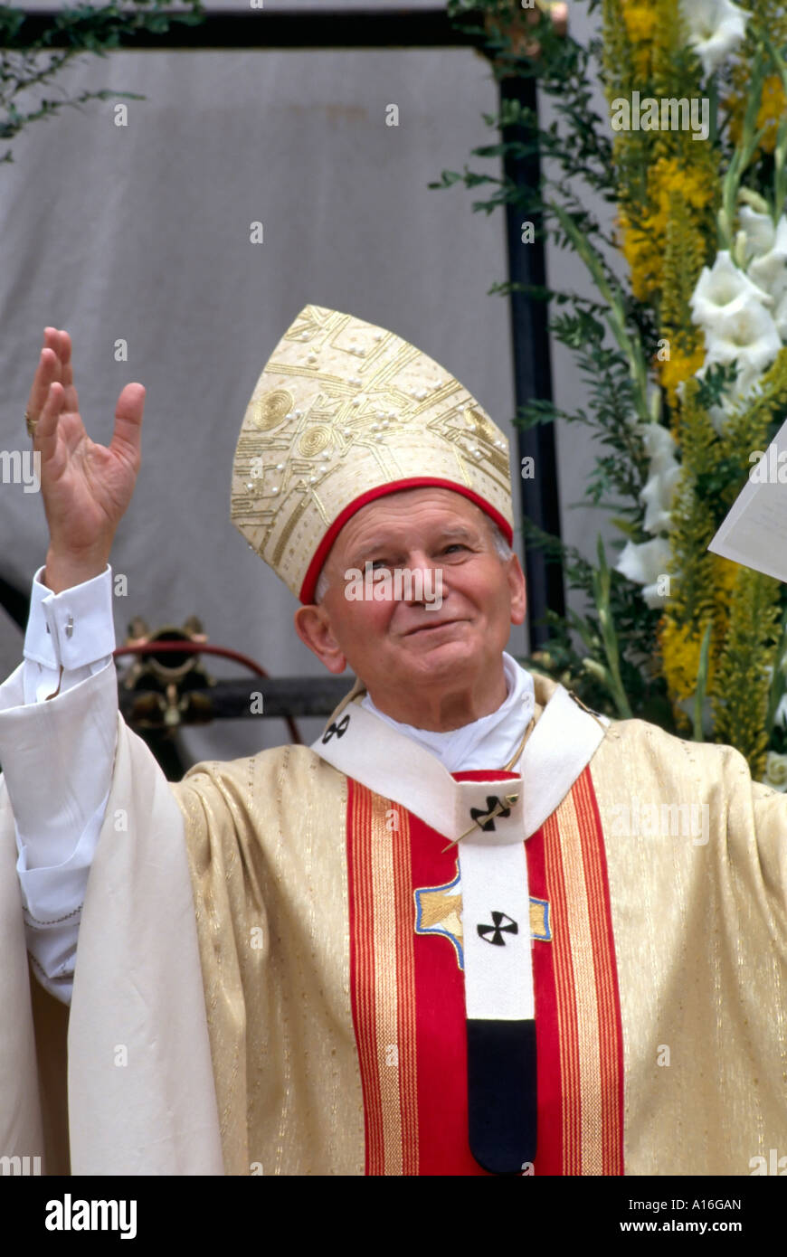 Pope john paul ii hi-res stock photography and images - Alamy