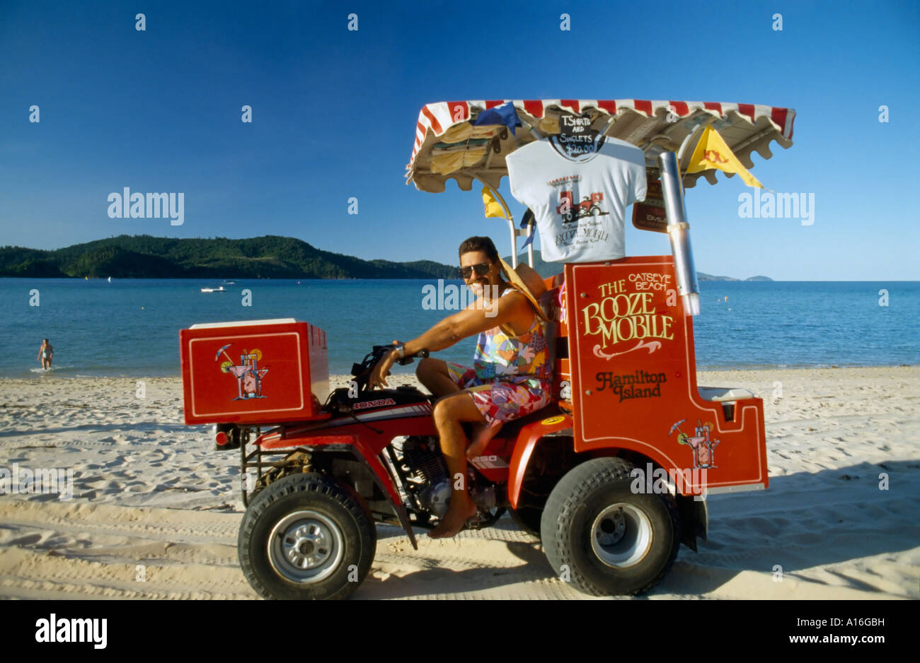 Mobile beach bar hi-res stock photography and images - Alamy