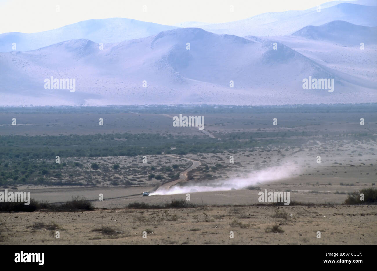 Dust trail hi-res stock photography and images - Alamy