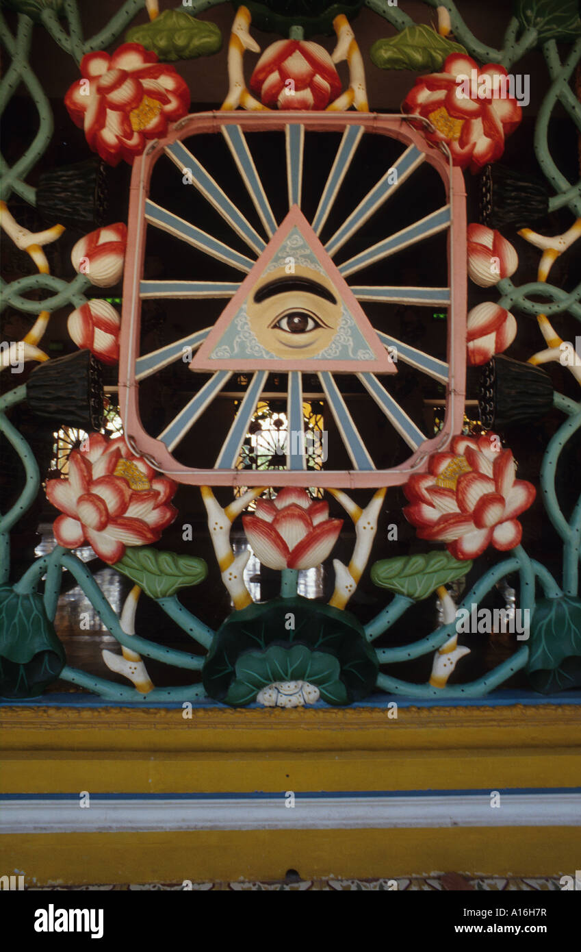 The Divine eye. Cao dai Temple Vietnam Stock Photo - Alamy
